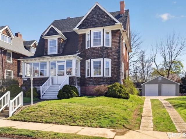 Ocean Ave, New London, Home For Sale