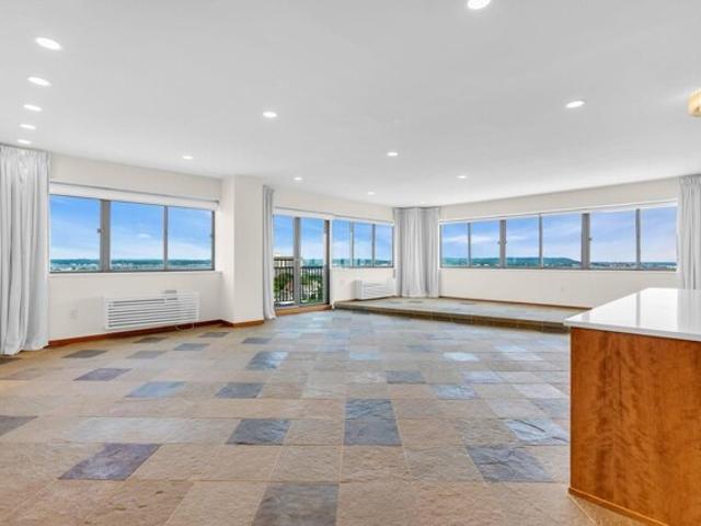 Ocean Ave Ph B, Monmouth Beach, Condo For Sale