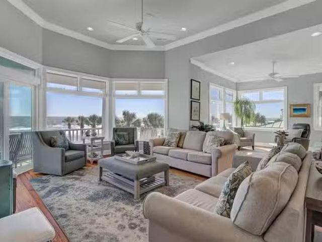 Ocean Boulevard