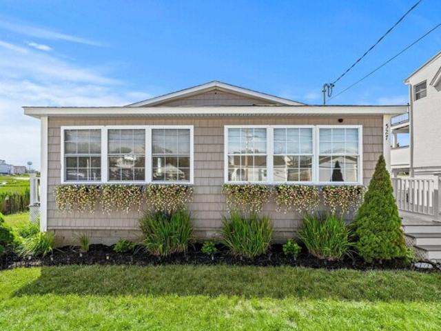 Ocean Blvd, Hampton, Home For Sale