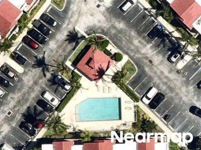 Ocean Club Blvd Apt 303