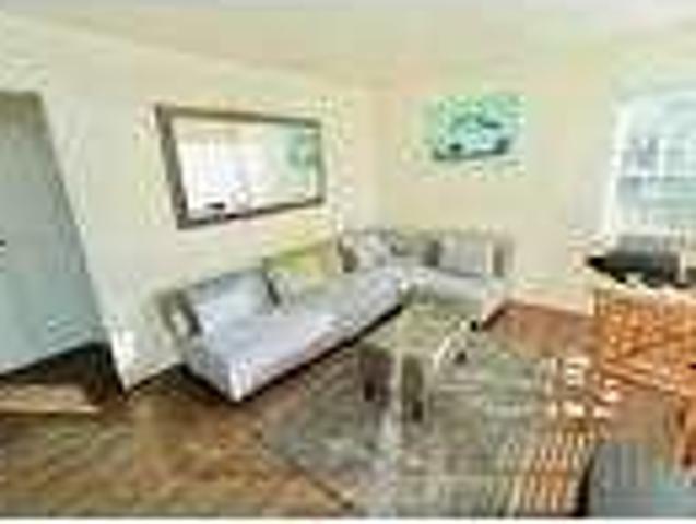 Ocean front 2 bed 1 bath home in San Diego