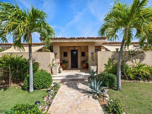 Ocean Golf Villa, Isabela, Home For Sale