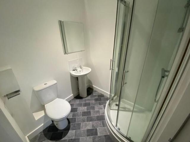 Ocean House, 6 beds, Plymouth