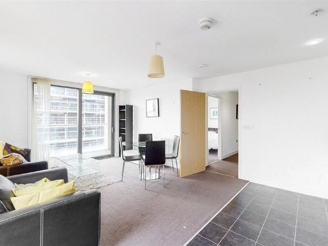 Ocean House, London E8, 1 bed flat to rent, £2,400 pcm | PrimeLocation
