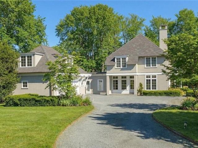 Ocean Lawn Ln, Newport, Home For Sale