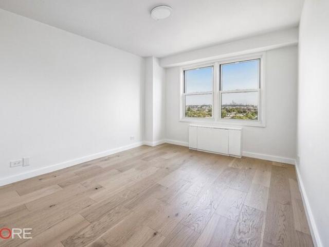 Ocean Pkwy Ph L, Brooklyn, Property For Sale