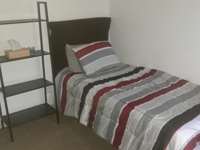 Oceanside room for rent in large quiet house