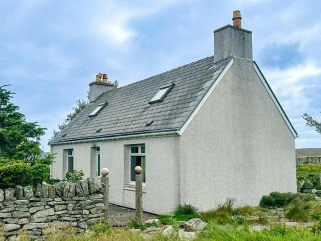 Oceanview, Ballantrushal, 1 Bedroom Detached