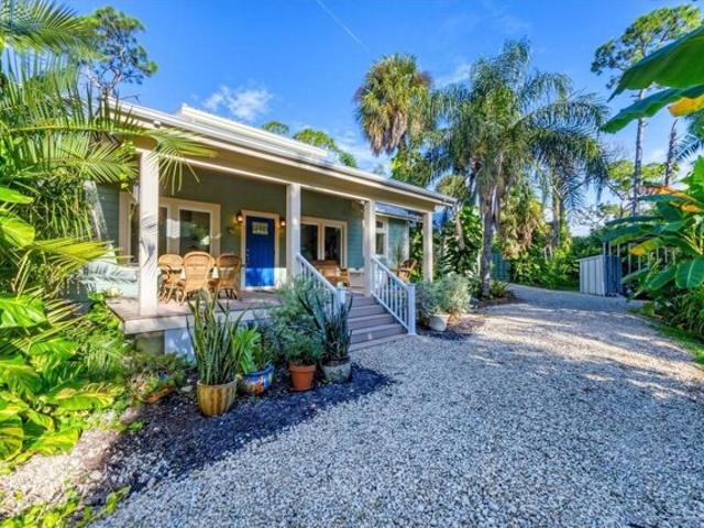 Ochre Ln, Englewood, Home For Sale