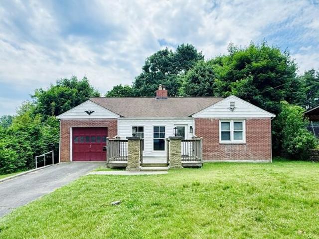 Ochsner Pl, Bridgeport, Home For Sale