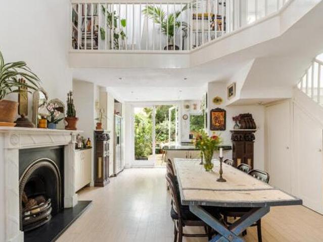 Ockendon Road, London, 3 Bedroom House