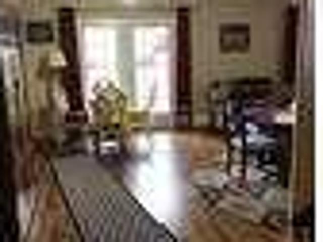 Ocklawaha private 4 bedrooms 2 bathrooms lakefront home