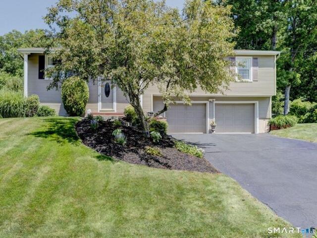October Ln, Southington, Home For Sale