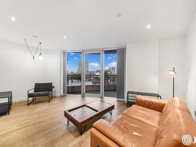Oculus House, Cambridge Road, Barking IG11, 1 bed flat to rent, £1,650 pcm | PrimeLocation