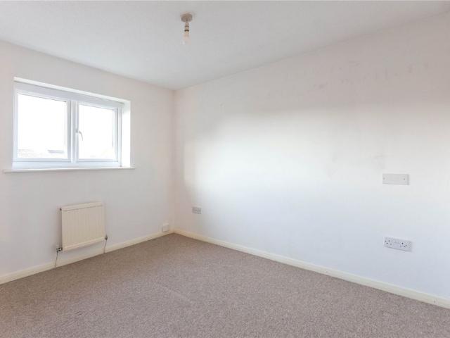 Oaktree Crescent
