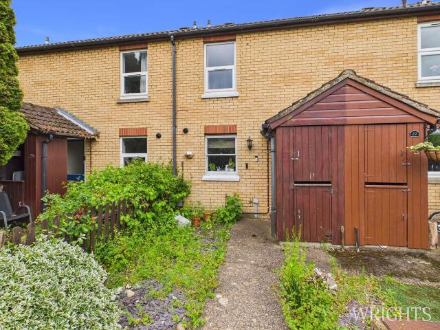 Oaktree Garth, Welwyn Garden City AL7, 2 bed terraced house to rent, £1,500 pcm | PrimeLocation