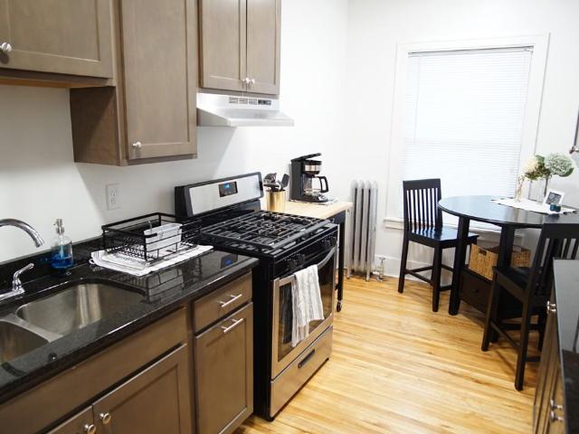 Oakview Apartments 1 Bedroom Apartment for Rent at 616 Lincoln Ave, St. Paul, MN 55102 Summit Hill