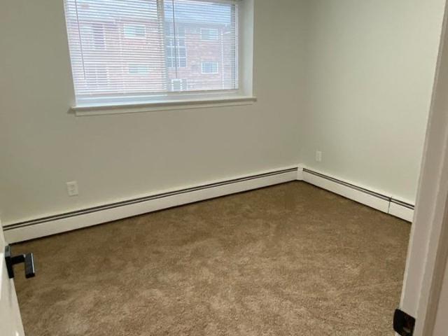 Oakwood Manor Apartments 1 Bedroom Apartment for Rent at 1070 West Bridge Street, Phoenixville, PA 19460