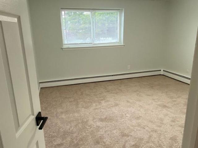 Oakwood Manor Apartments 2 Bedroom Apartment for Rent at 1070 West Bridge Street, Phoenixville, PA 19460