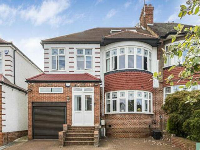 Oakwood Avenue, London, 5 Bedroom Semi detached