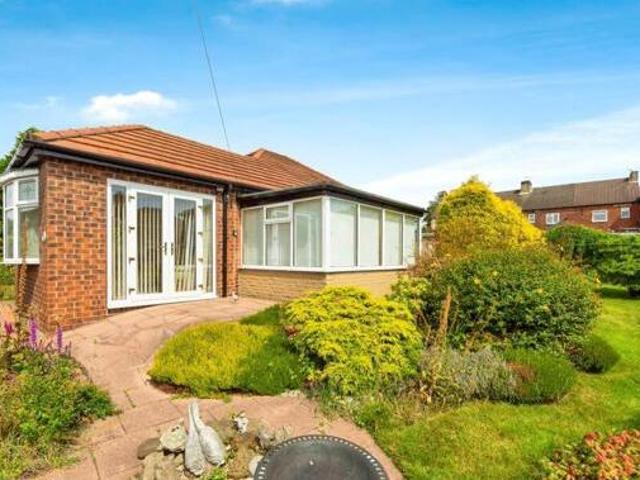Oakwood Avenue, Royston, 3 Bedroom Detached