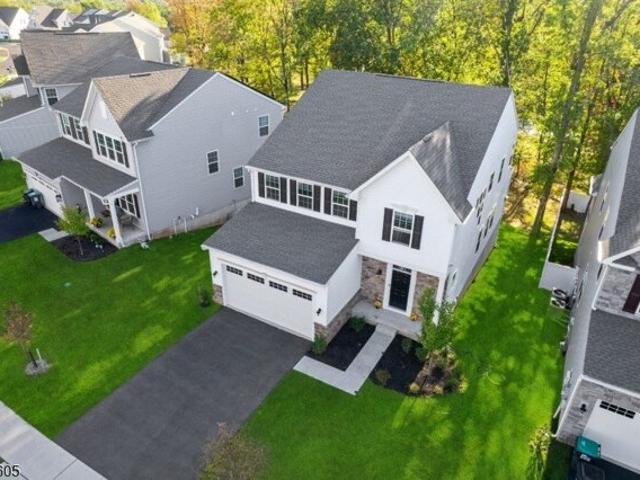 Oakwood Blvd, Union Twp, Home For Sale