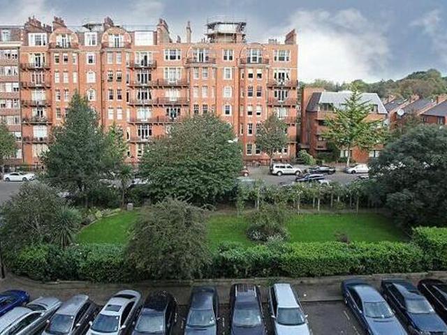 Oakwood Court, London, 5 Bedroom Flat