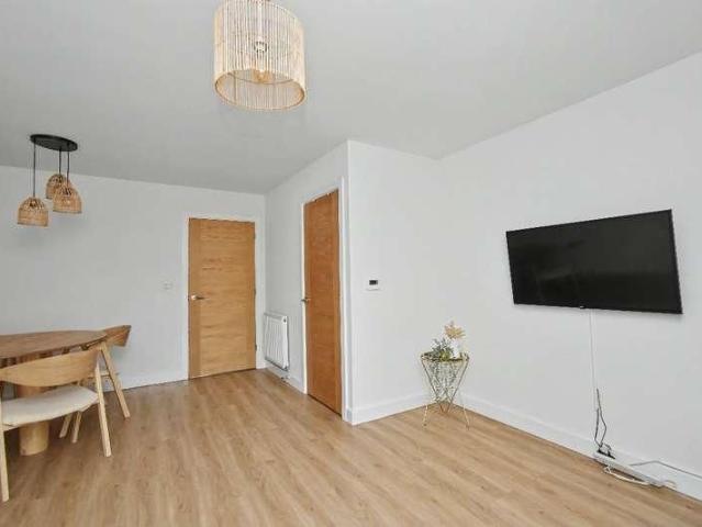 Oakwood Drive, North Tawton, EX20