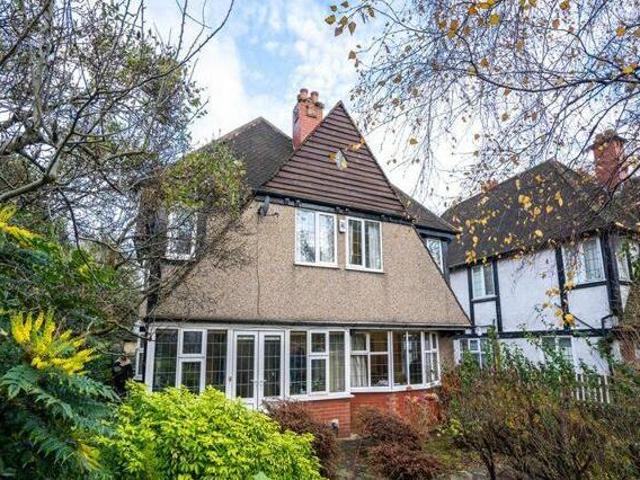Oakwood Lane, Oakwood, 4 Bedroom Detached