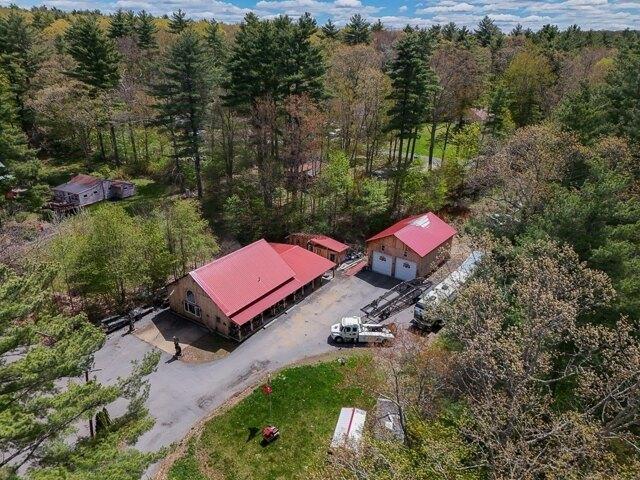Oakwood Rd, Brimfield, Home For Sale