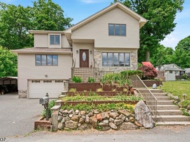 Oakwood Rd, Jefferson Township, Home For Sale