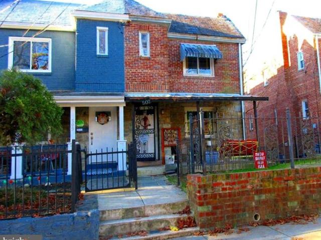 Oakwood St Se, Washington, Home For Sale