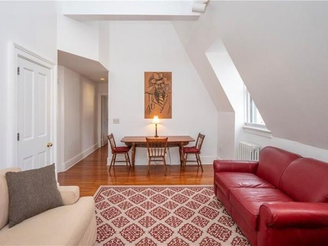 Oakwood Ter Apt,newport, Home For Sale