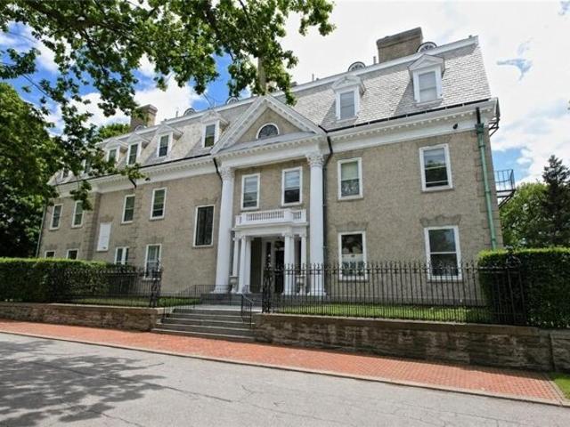 Oakwood Ter Apt,newport, Home For Sale