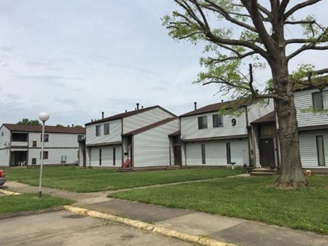 Oakwood Village 2 Bed 1 Bath Townhome
