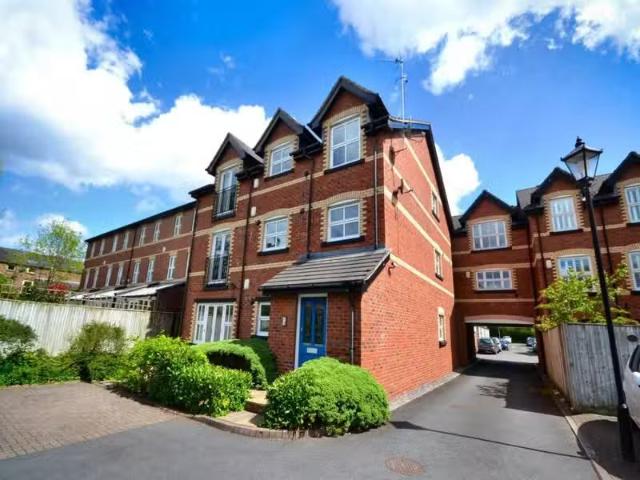 Oak Court, Gillbrook Road, Didsbury, 2 bedroom, Apartment