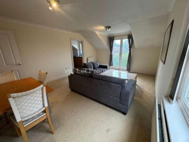 Oak Court, Didsbury, M20