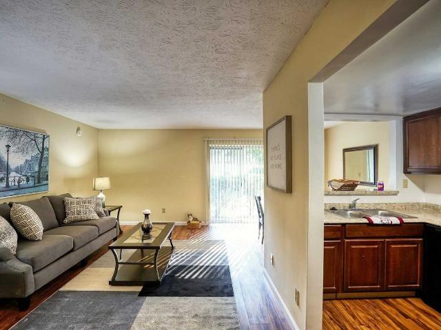 Oak Creek Apartments 2 Bedroom Apartment for Rent at 280 Northern Ave Ofc, Avondale Estates, GA 30002