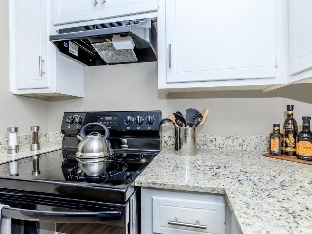 Oak Creek Apartments 2 Bedroom Apartment for Rent at 5817 22nd St, Lubbock, TX 79407 Bowie