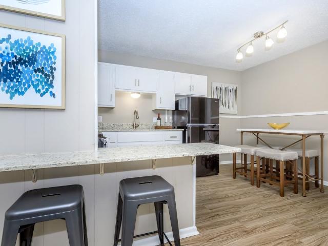 Oak Creek Apartments 3 Bedroom Apartment for Rent at 5817 22nd St, Lubbock, TX 79407 Bowie