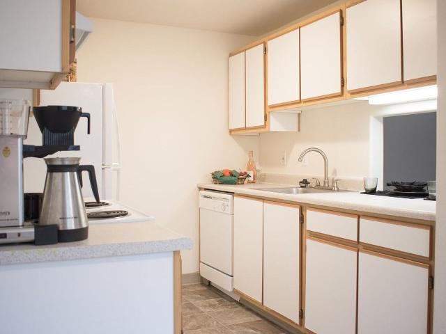 Oak Creek Meadows 2 Bedroom Apartment for Rent at 18619 Sw Mcclarey Dr, Aloha, OR 97007 Cooper Mountain Aloha South