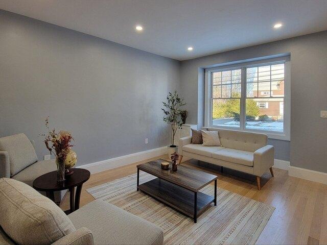 Oak Ave, Newton, Home For Sale