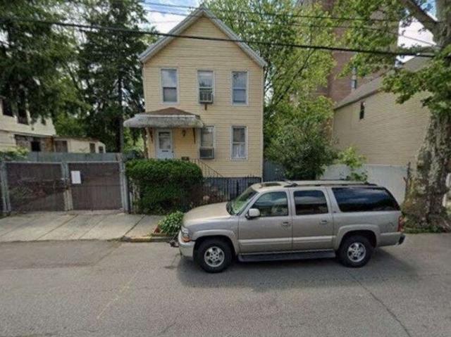 Oak Ave, Irvington, Home For Sale