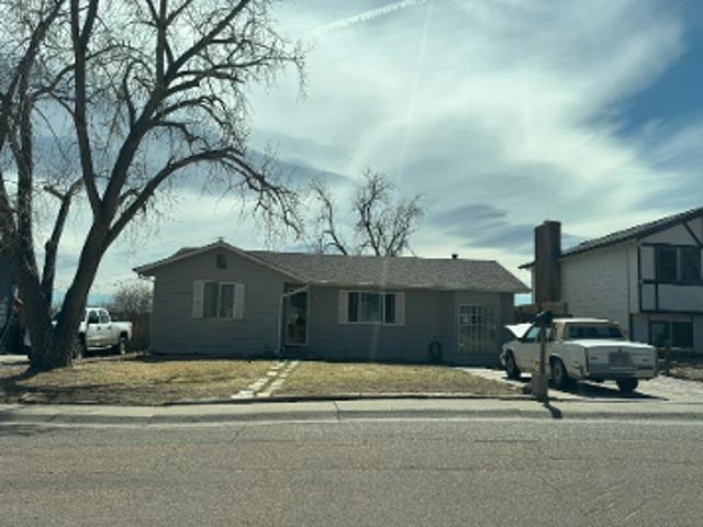 Oak Ave