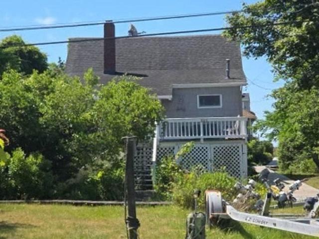 Oak Beach Avenue Aka 54 Oak Beach Road