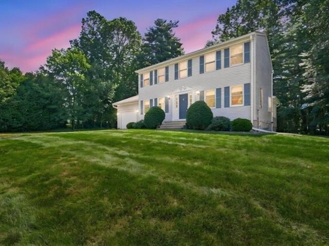 Oak Brook Dr, East Longmeadow, Home For Sale