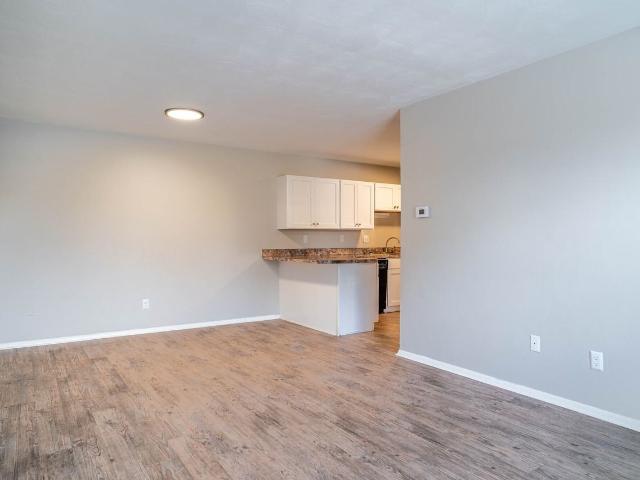 Oak Grove 1 Bedroom Apartment for Rent at 408 Trotman Way, Chesapeake, VA 23320 Greenbrier West