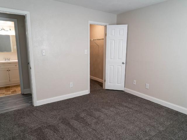 Oak Grove 2 Bedroom Apartment for Rent at 408 Trotman Way, Chesapeake, VA 23320 Greenbrier West