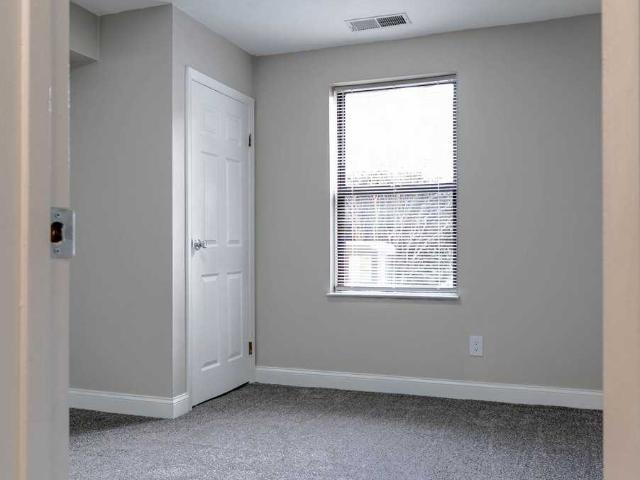 Oak Grove 2 Bedroom Apartment for Rent at 408 Trotman Way, Chesapeake, VA 23320 Greenbrier West